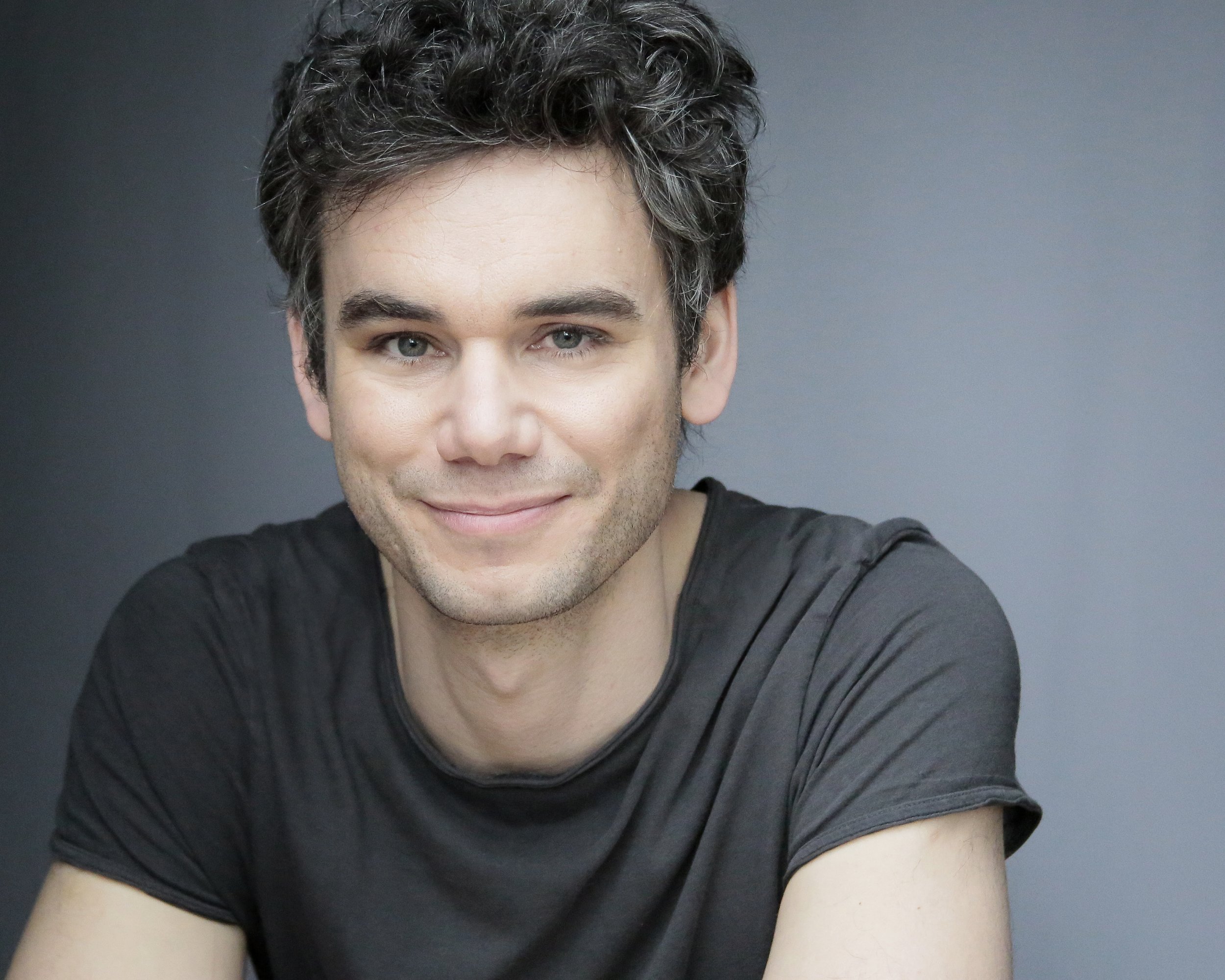 Robert Neumark Jones on VoicesUK® - Audition & hire this British ...